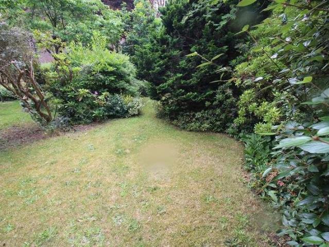 2 bed property for sale