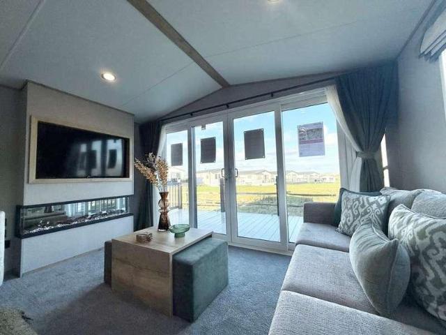 2 bed property for sale