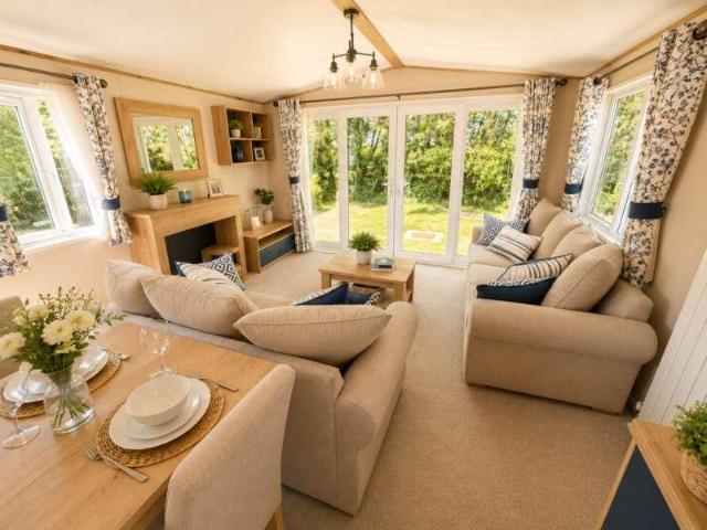 2 bed property for sale