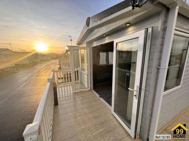 2 bed property for sale