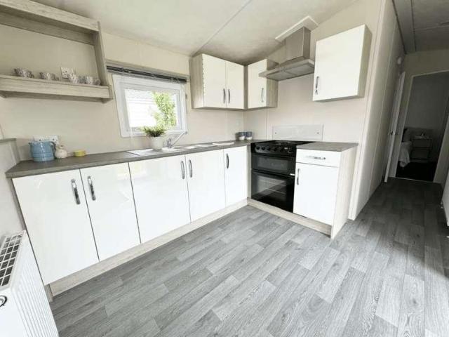 2 bed property for sale