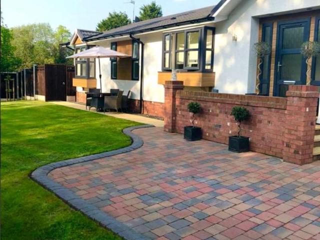 2 bed property for sale