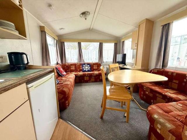 2 bed property for sale