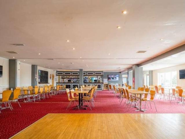 2 bed property for sale