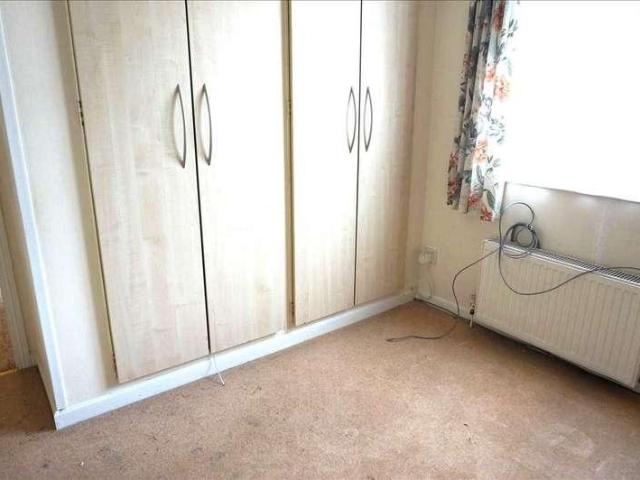 2 bed property for sale