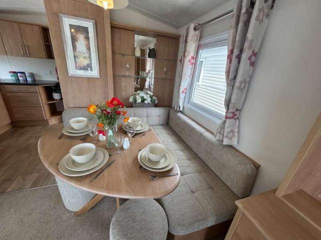 2 bed property for sale