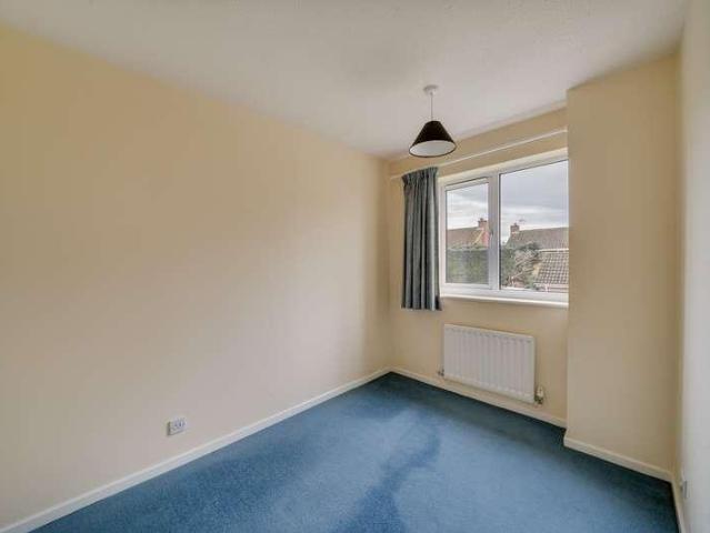 2 bed property for sale