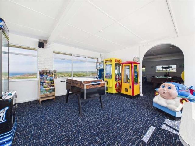 2 bed property for sale