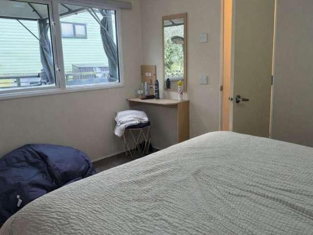 2 bed property for sale