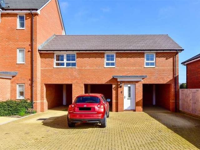 2 bed property for sale