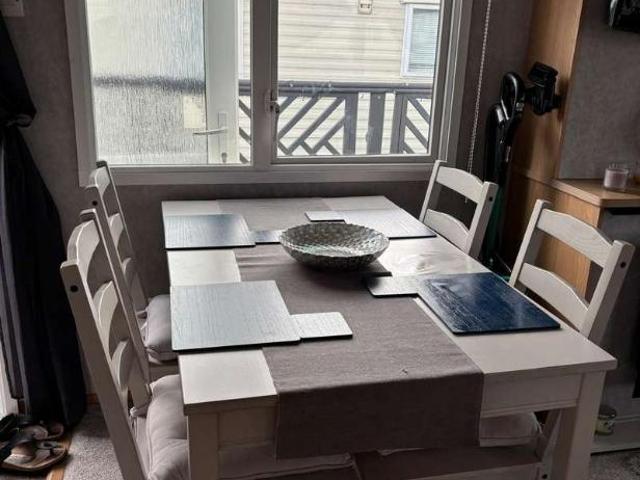 2 bed property for sale