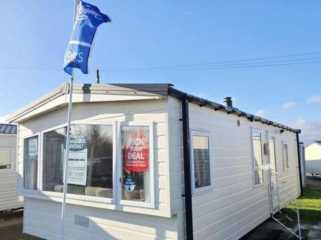 2 bed property for sale