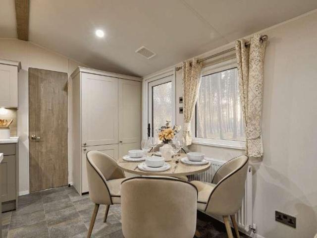 2 bed property for sale