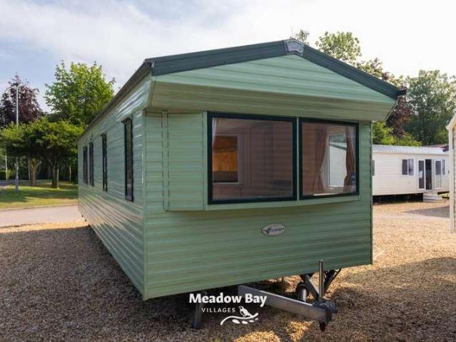 2 bed property for sale