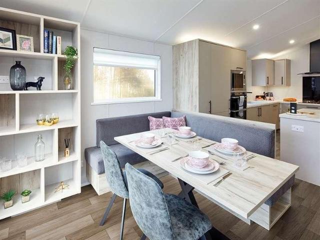2 bed property for sale