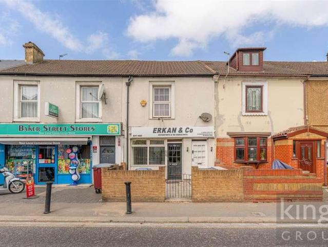 2 bed property for sale