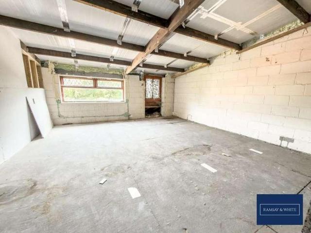 2 bed property for sale