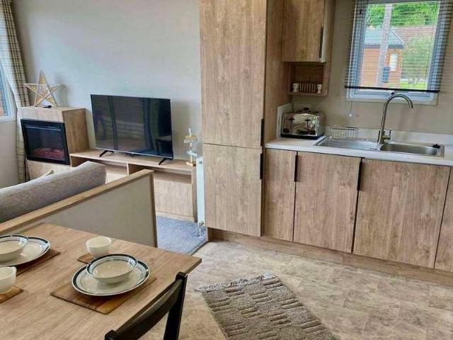 2 bed property for sale
