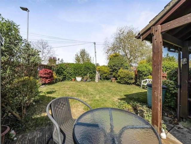 2 bed property for sale