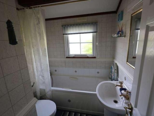 2 bed property for sale
