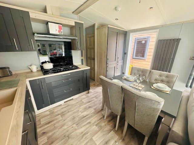 2 bed property for sale