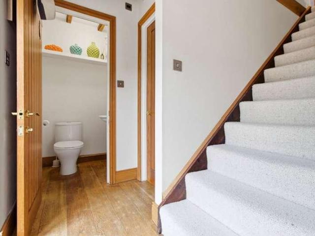 2 bed property for sale