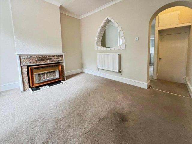 2 bed property for sale