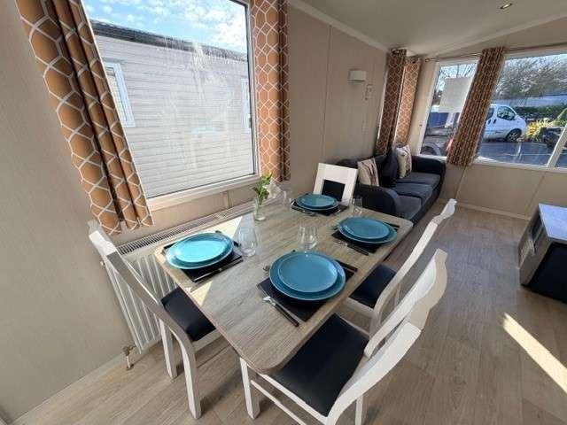 2 bed property for sale