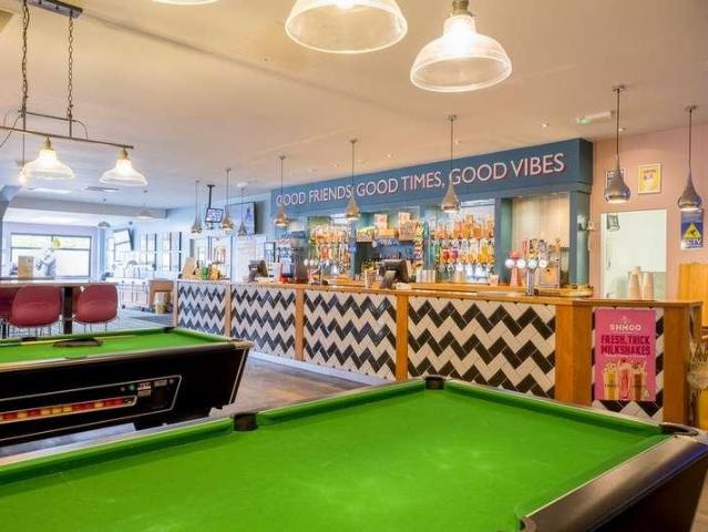 2 bed property for sale