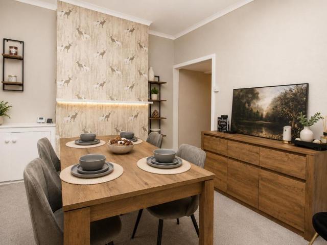 2 bed property for sale