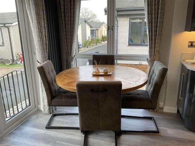 2 bed property for sale