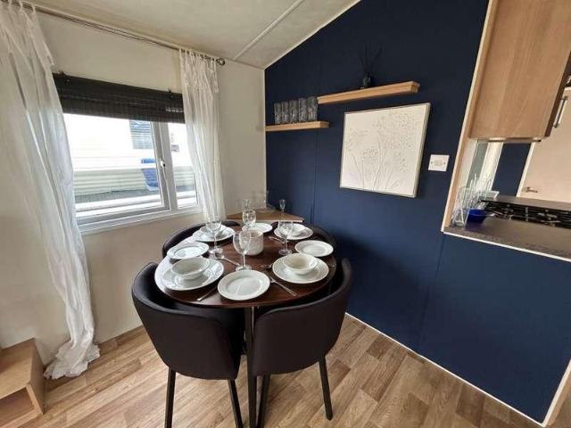2 bed property for sale