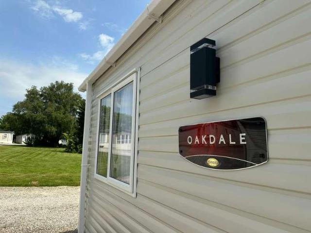2 bed property for sale