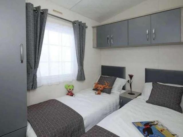 2 bed property for sale