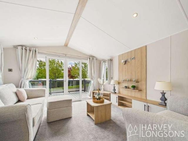 2 bed property for sale