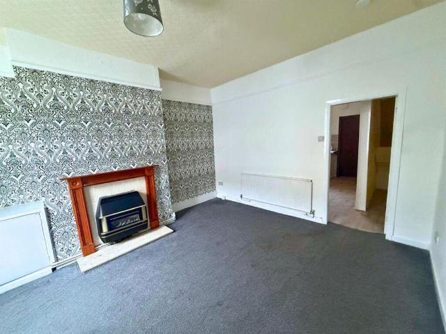 2 bed property for sale