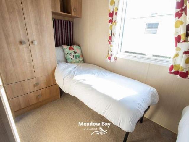 2 bed property for sale