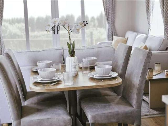 2 bed property for sale