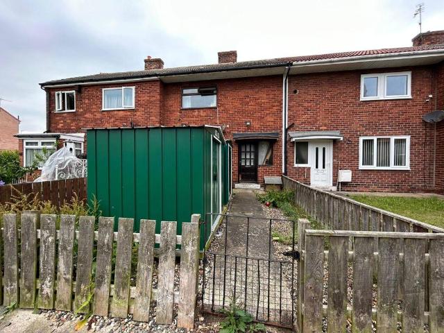 2 bed property for sale