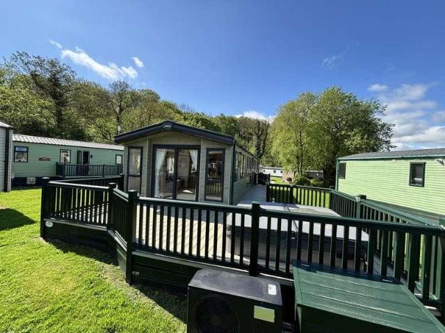 2 bed property for sale