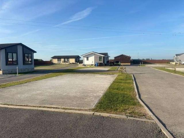 2 bed property for sale