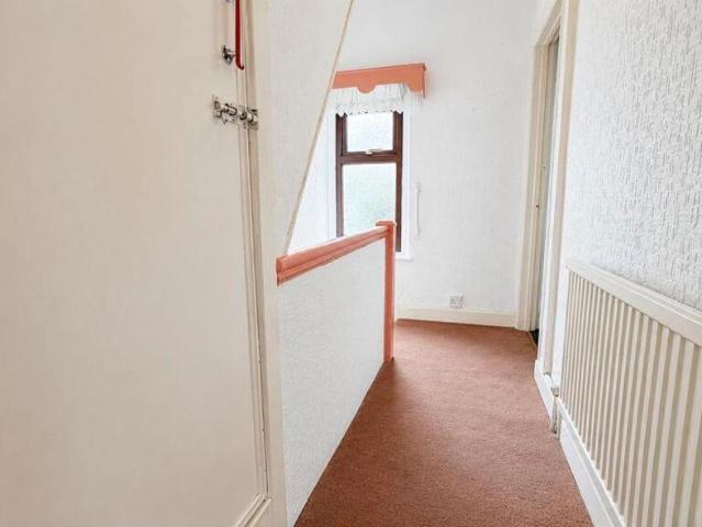 2 bed property for sale