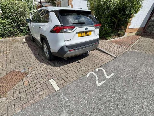 2 bed property for sale