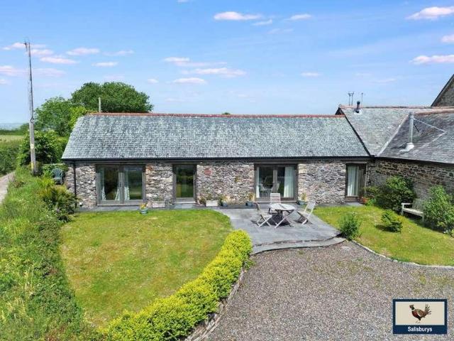 2 bed property for sale