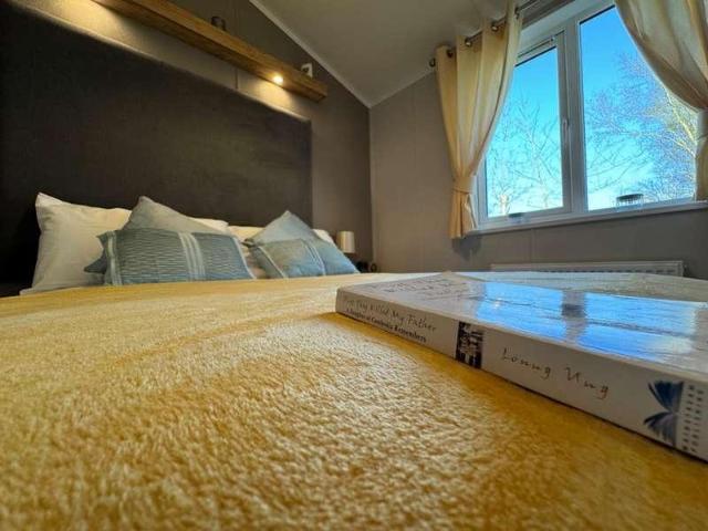 2 bed property for sale