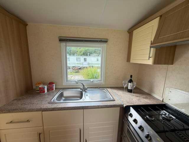 2 bed property for sale