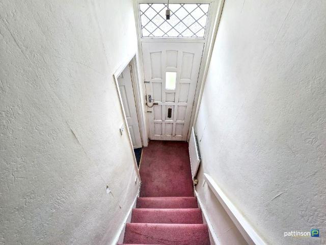 2 bed property for sale