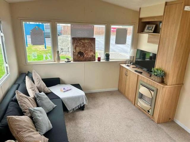 2 bed property for sale