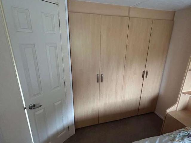 2 bed property for sale