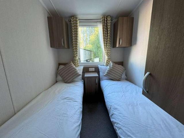 2 bed property for sale